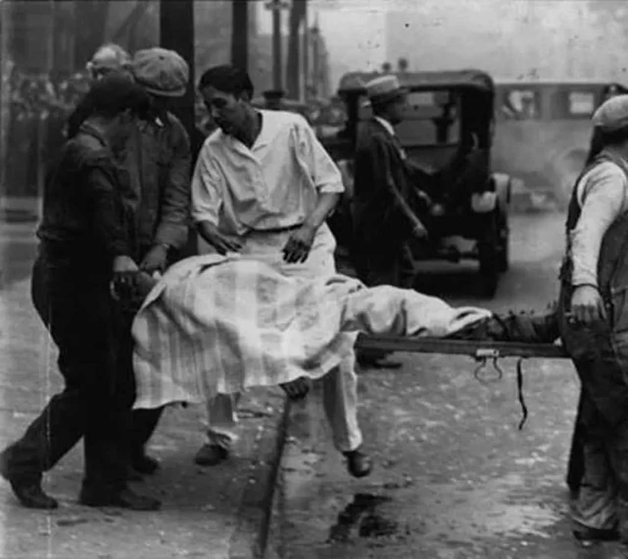 23 Vintage Photos of the Deadly Cleveland Clinic Fire of 1929 ...