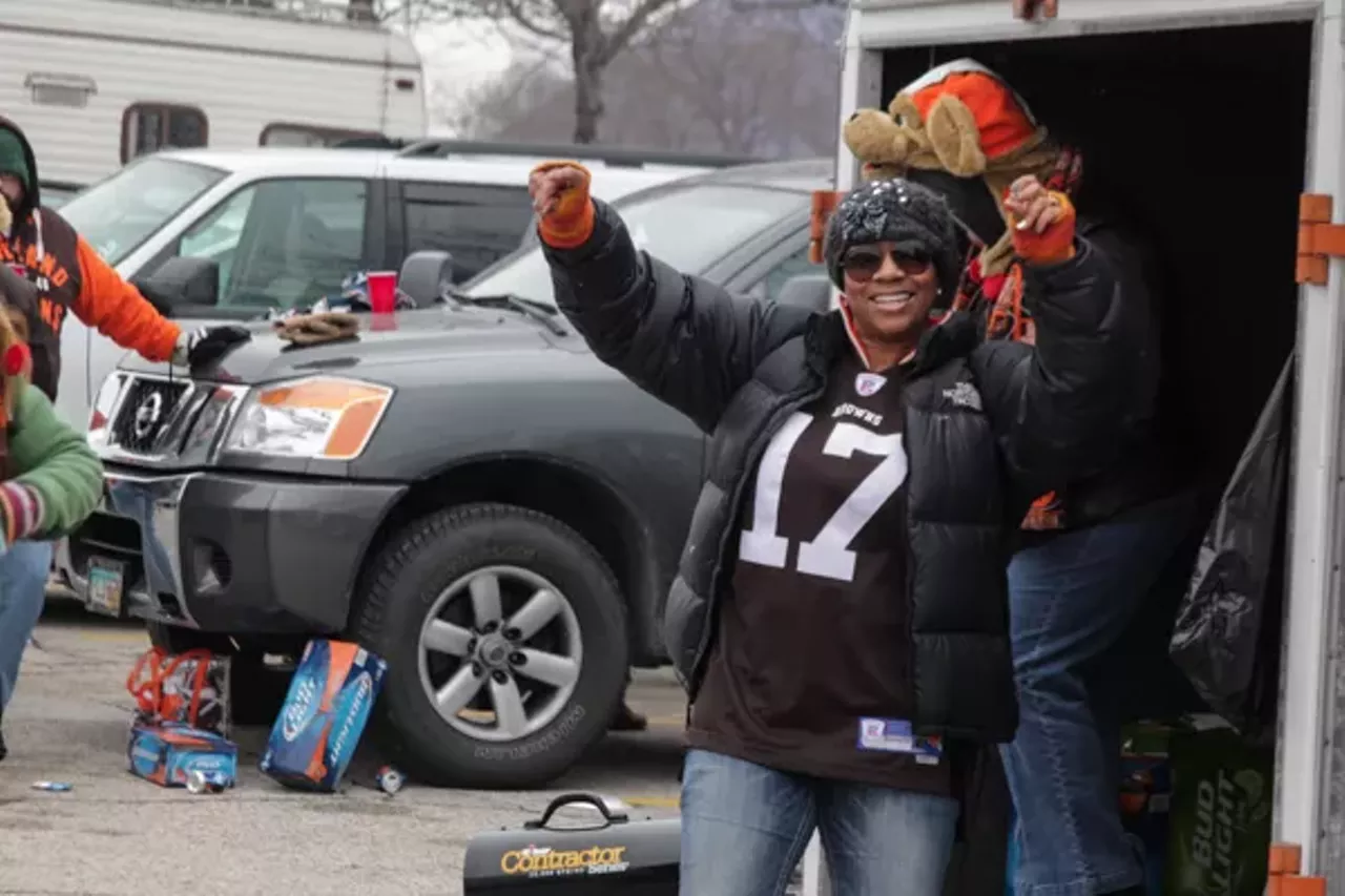 32 Photos of Yesterday's Browns vs. Texans Tailgate at the Muni Lot ...