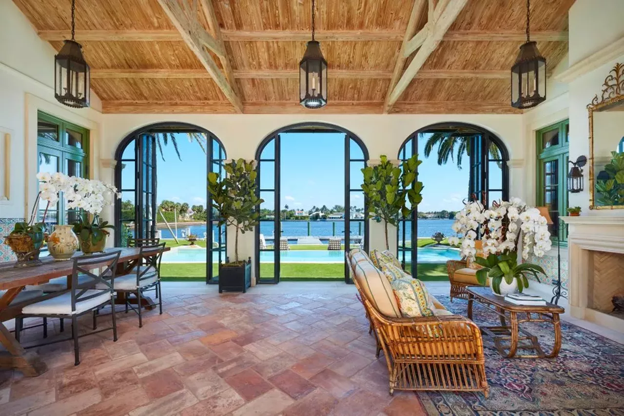 Check out the Two Insane Mansions an LLC Tied to Dan Gilbert Purchased ...