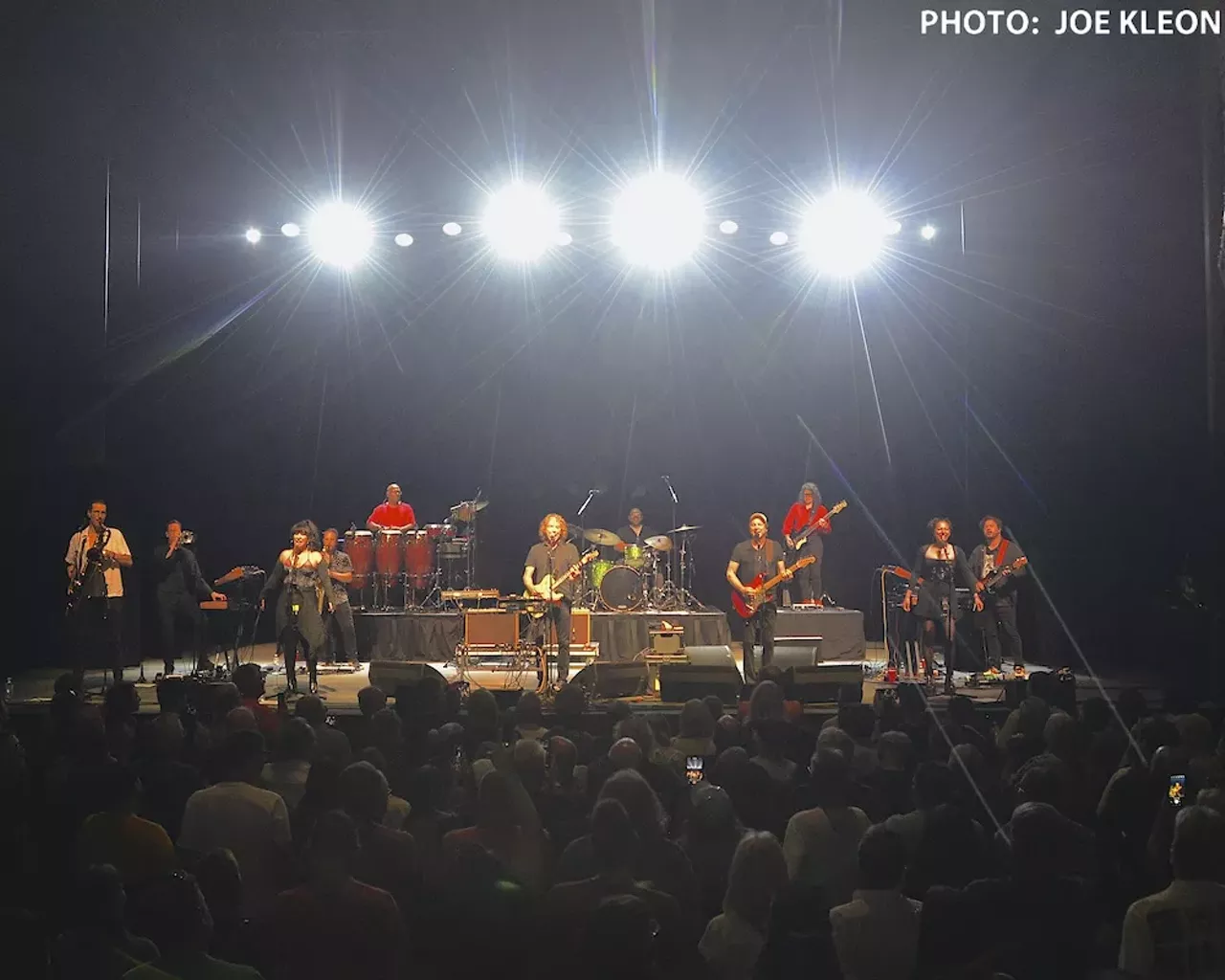 Concert Photos: Adrian Belew and Jerry Harrison at the Agora ...