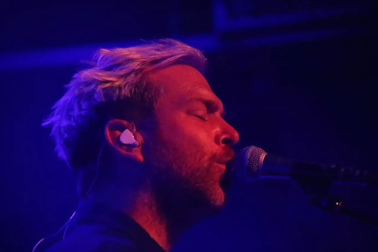 Concert Photos: Trevor Hall Showcased a Blend of Folk, Rock and Reggae ...