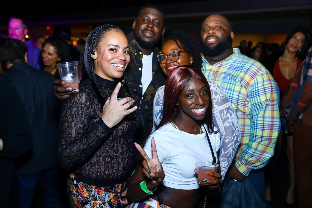 Everything We Saw at MIX at CMA: Holiday FUNKtion | Cleveland ...