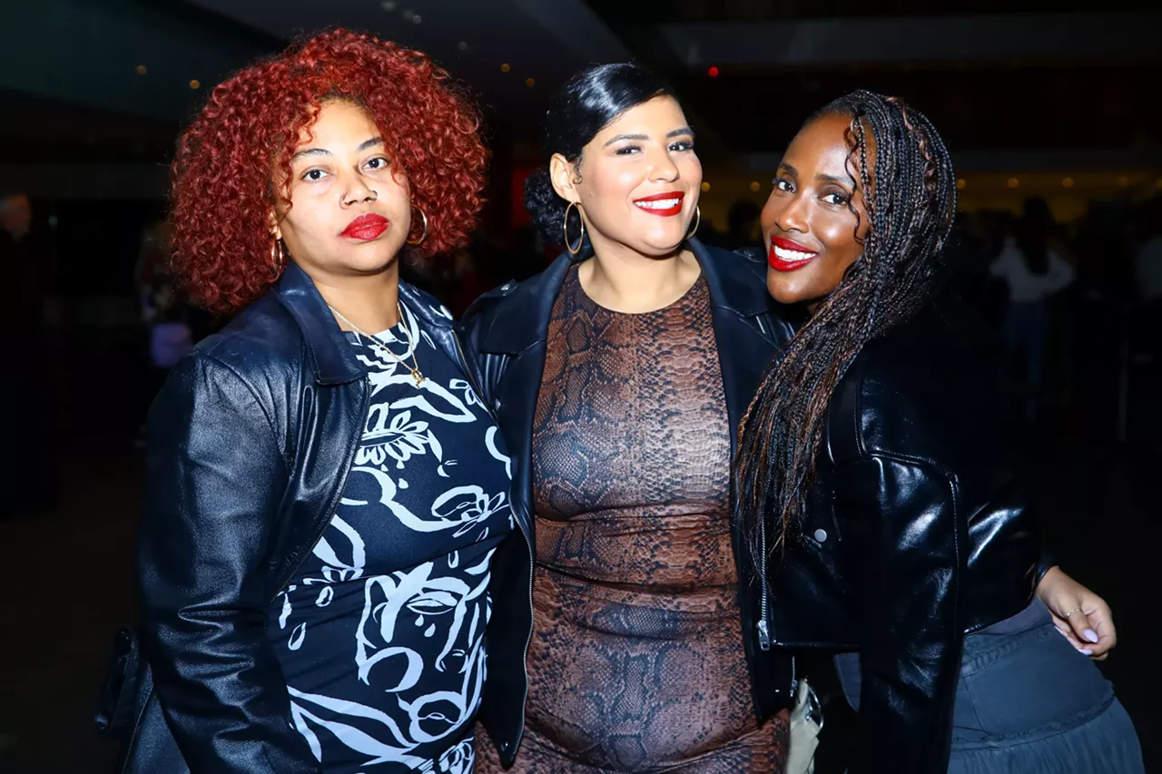 Everything We Saw at MIX at CMA: Holiday FUNKtion | Cleveland ...