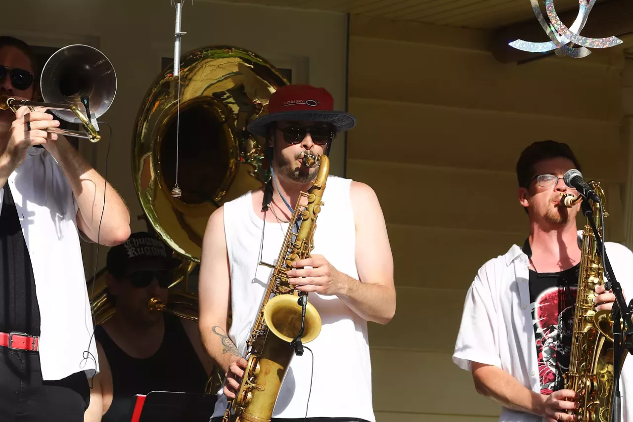 Photos: After Early Showers, Larchmere Porchfest Rocked on Without ...