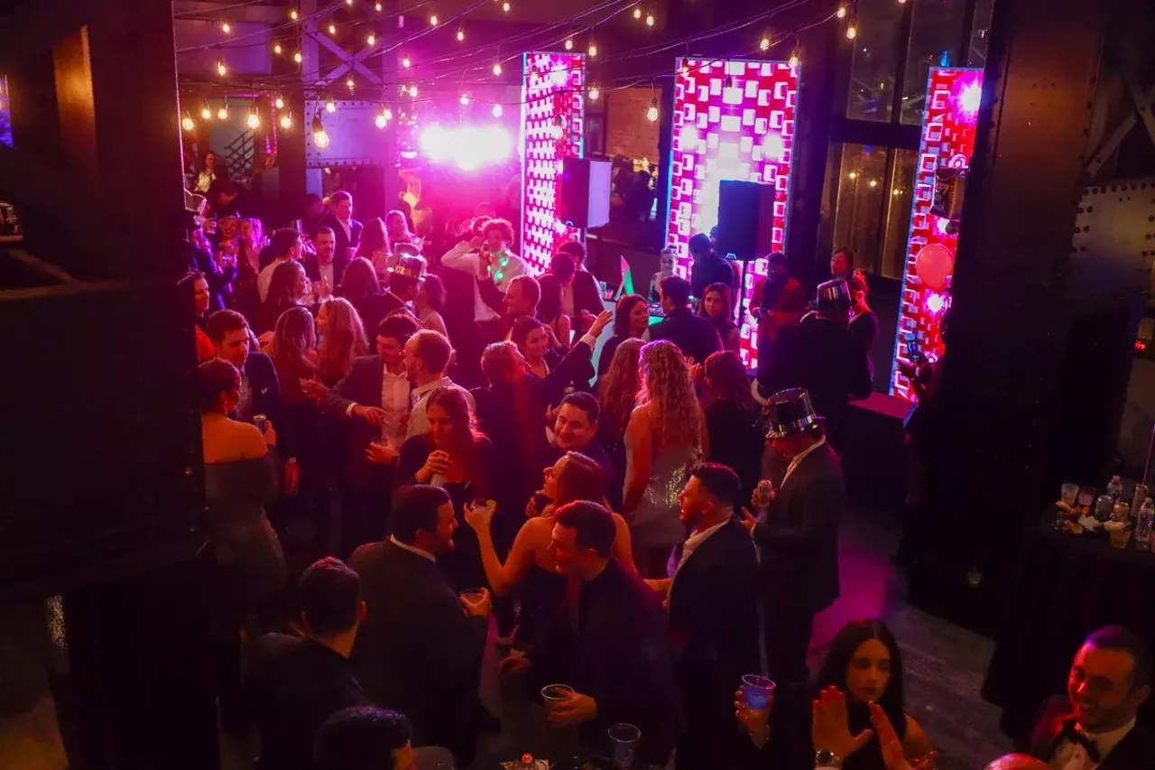 Photos From the New Year's Eve 2025 Celebration at Windows on the River ...