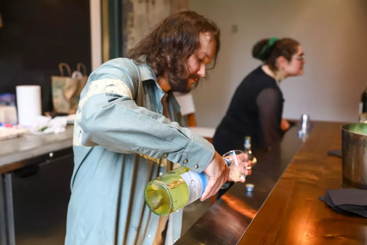 Photos From Zygote Press' "Inkling of Summer" Benefit at Worthington ...