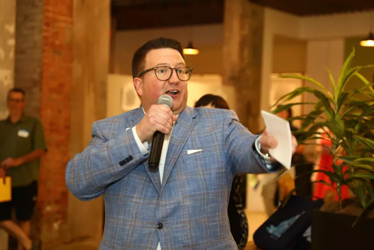 Photos From Zygote Press' "Inkling of Summer" Benefit at Worthington ...