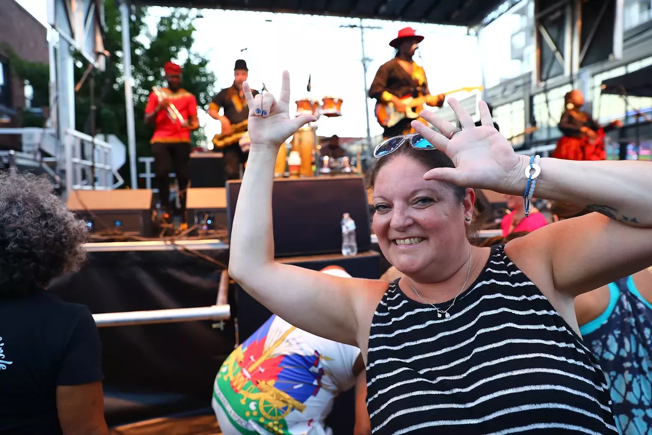 Photos: Haitian Singer-Guitarist Wesli Dazzles at CMA City Stages ...