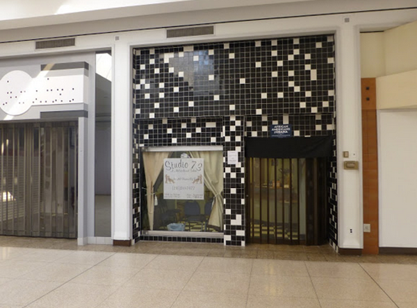 Eerie Photos of the Old and Abandoned Euclid Square Mall | Cleveland ...