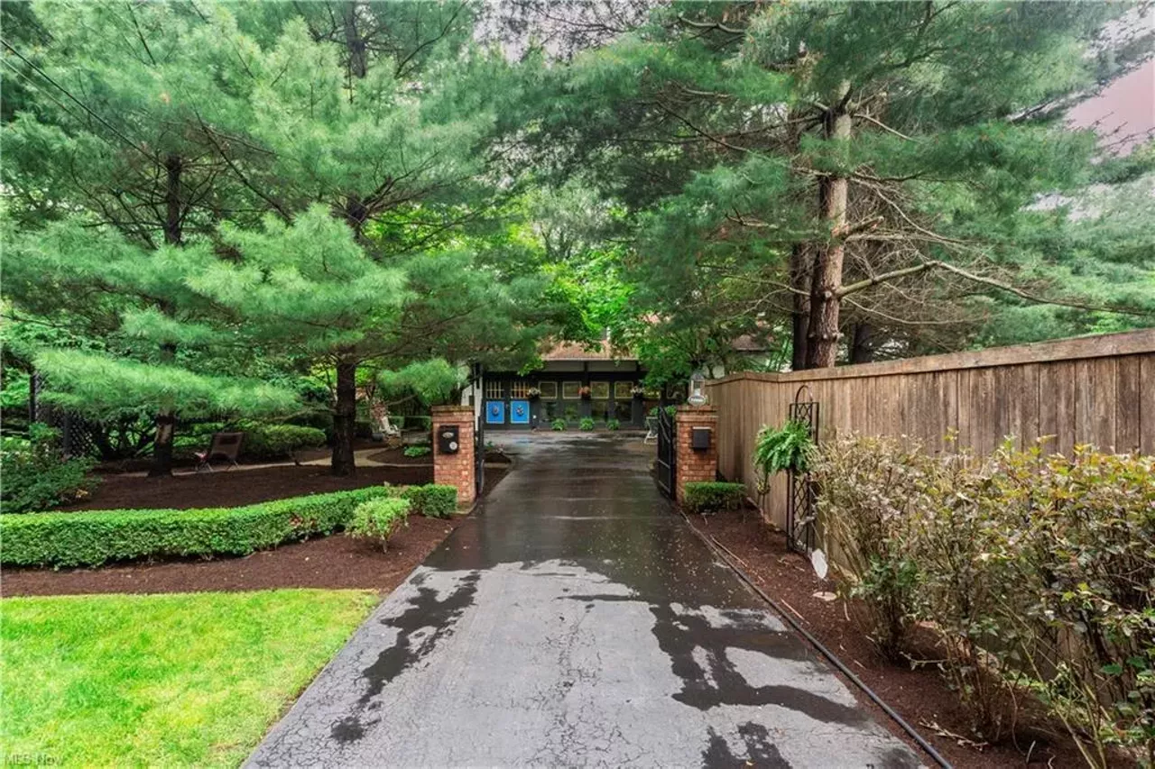 This Bratenahl Carriage House Where Eliot Ness Once Lived Is Now on the ...