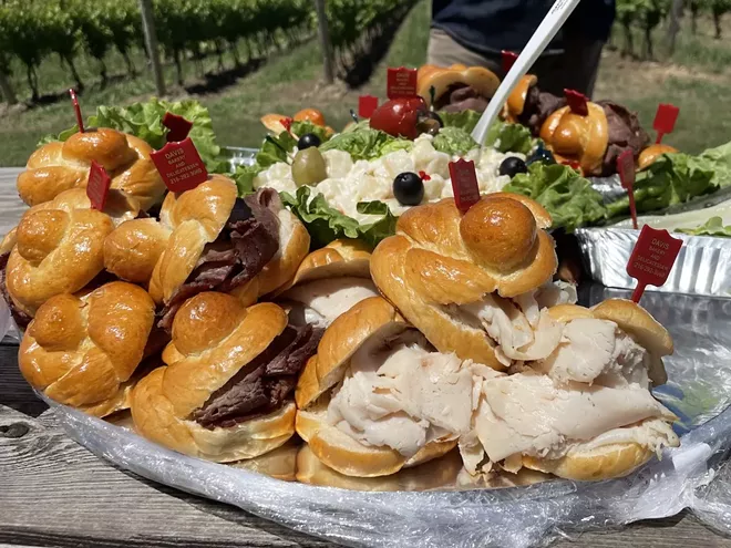 Cleveland Classics: As Delis Disappear From the Landscape, Davis Bakery ...