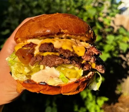 Doinks Burgers to Make the Jump From Pop-Up to Brick-and-Mortar Shop on ...