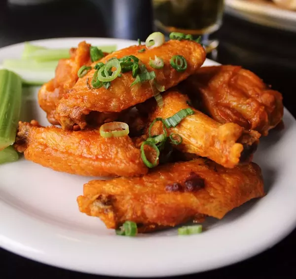 The 32 Restaurants Where You Can Score $5 Wings During Cleveland Wing ...