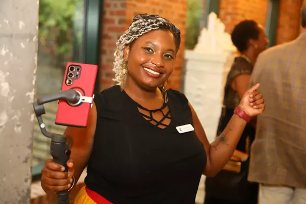 Photos From Zygote Press' "Inkling of Summer" Benefit at Worthington ...