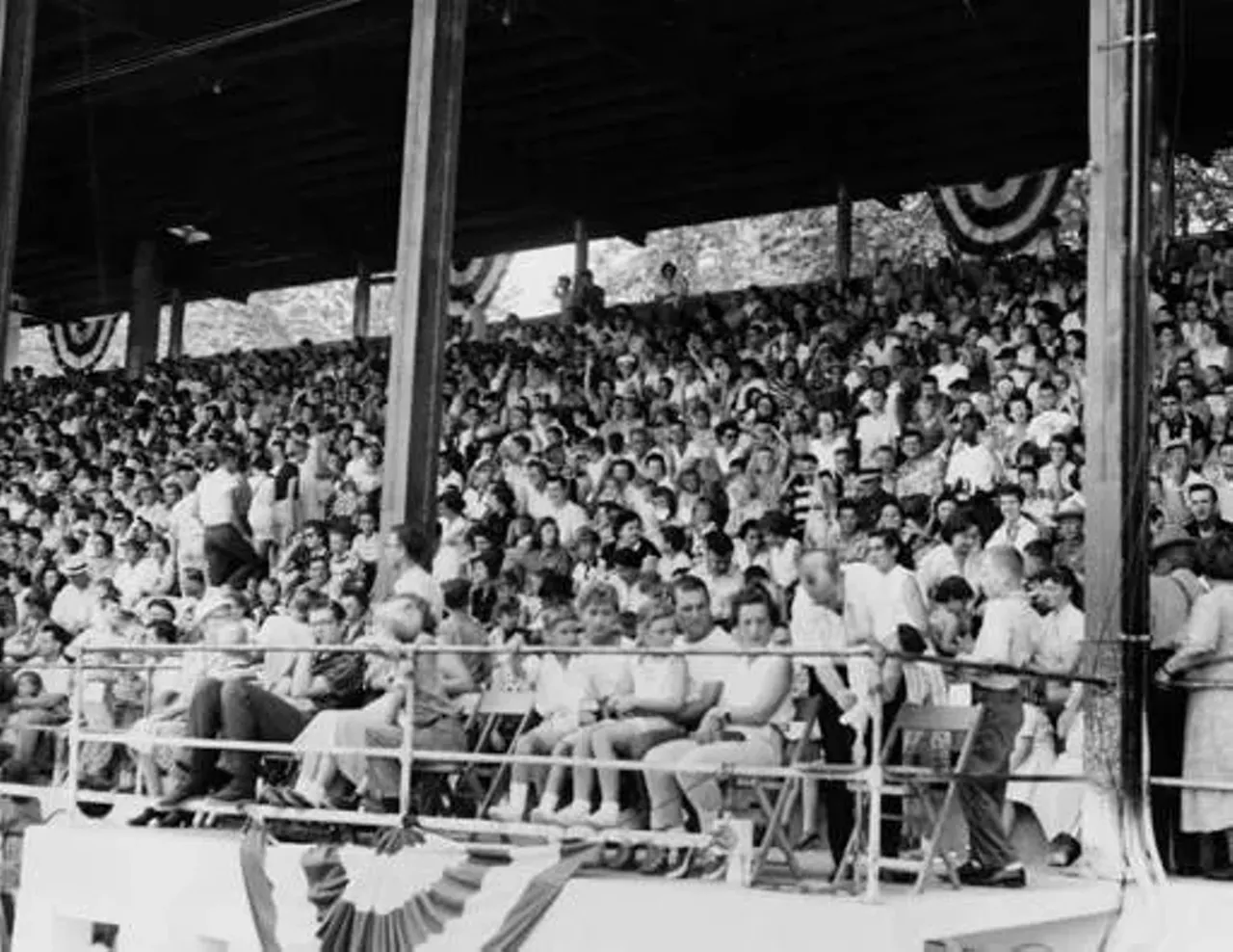 31 Vintage Photos of Fun at the Cuyahoga County Fair | Cleveland ...