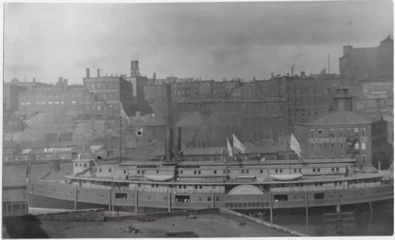 Vintage Photos: The Flats From the Late 1800s to the Mid-1900s ...